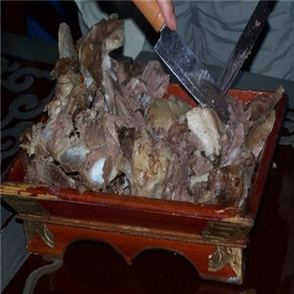 手扒肉详细介绍特点 历史 二连浩特特产 特色谷